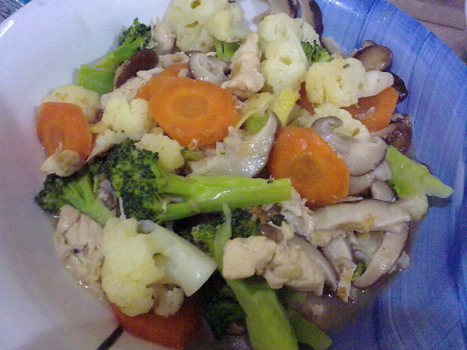 Jes's Deli Corner: Breakfast and 2 dishes with one soup Dinner