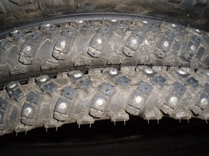 26InchSlicks: Requisite 09 Studded Tire Post