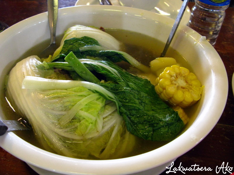 Lakwatsera Ako: Best Bulalo in Tagaytay, Leslie's