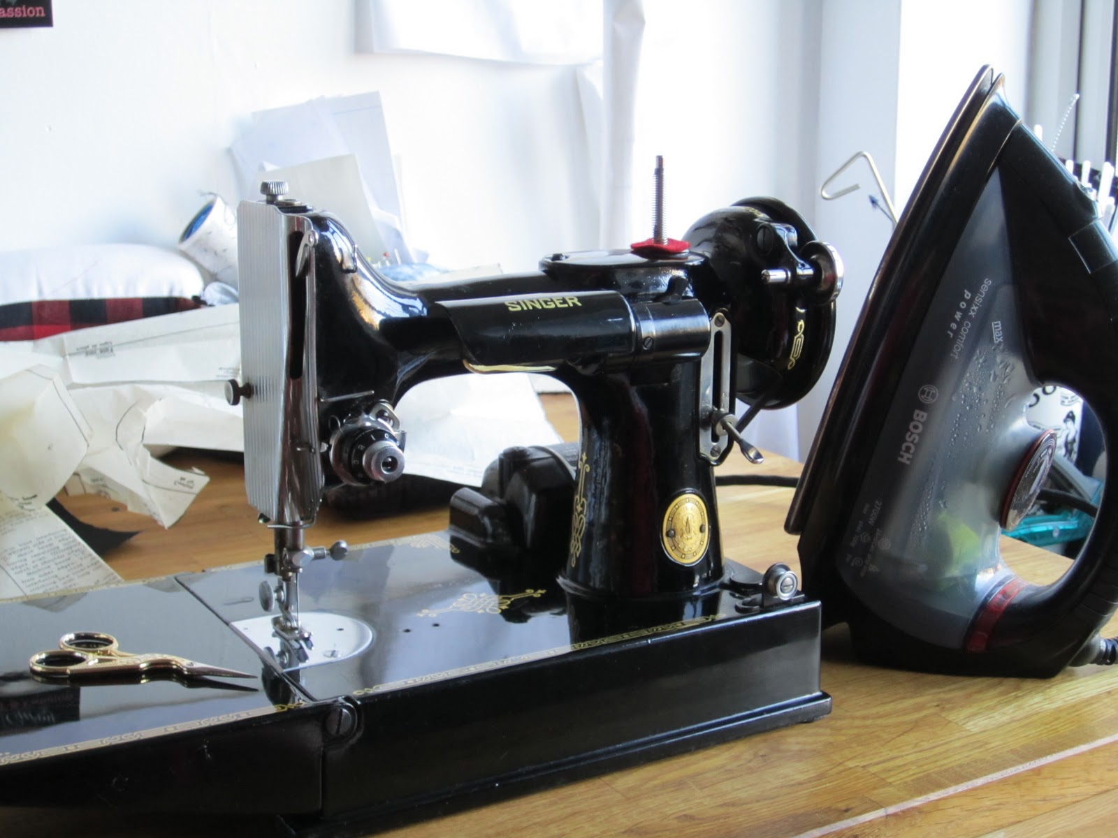 The Corset Channel: My vintage sewing machines