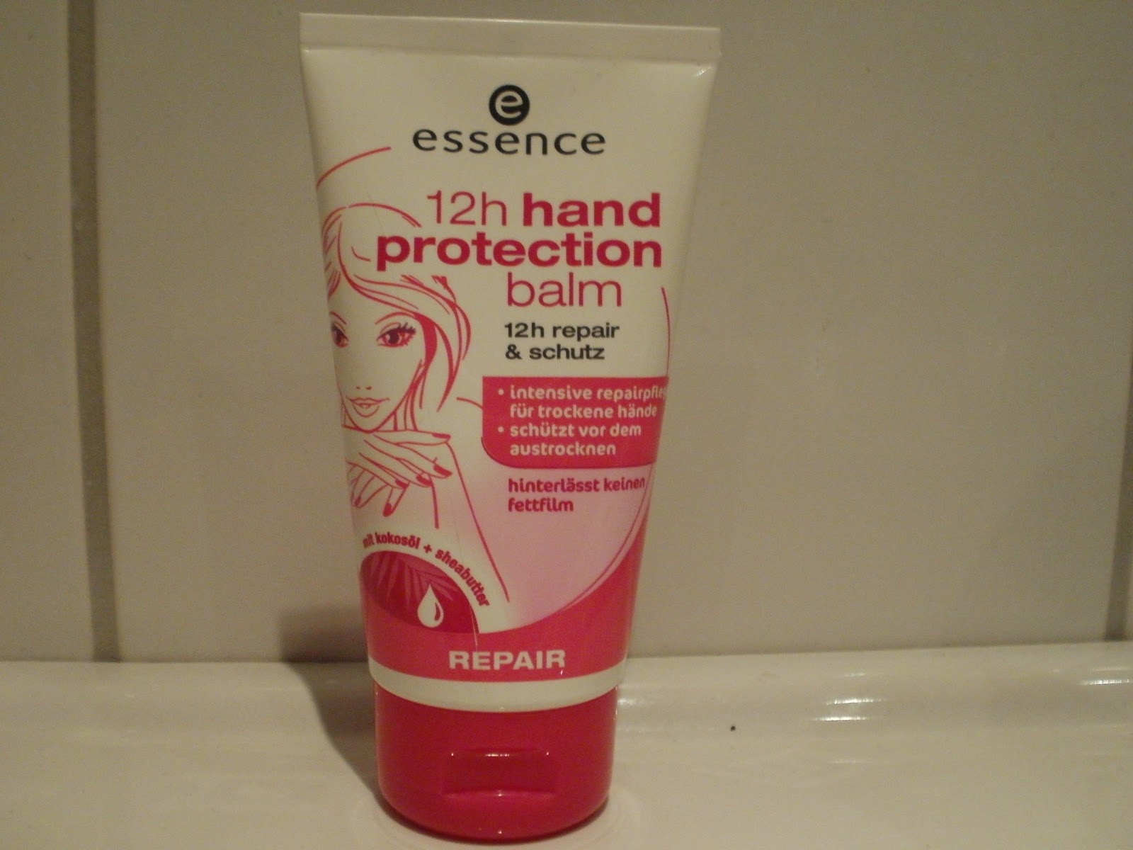 Das Leben einer Chaosqueen: Essence Handcremes