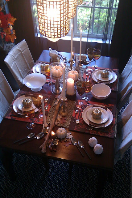 FOCAL POINT STYLING: THANKSGIVING TABLECAPE IDEAS WITH THRIFT
