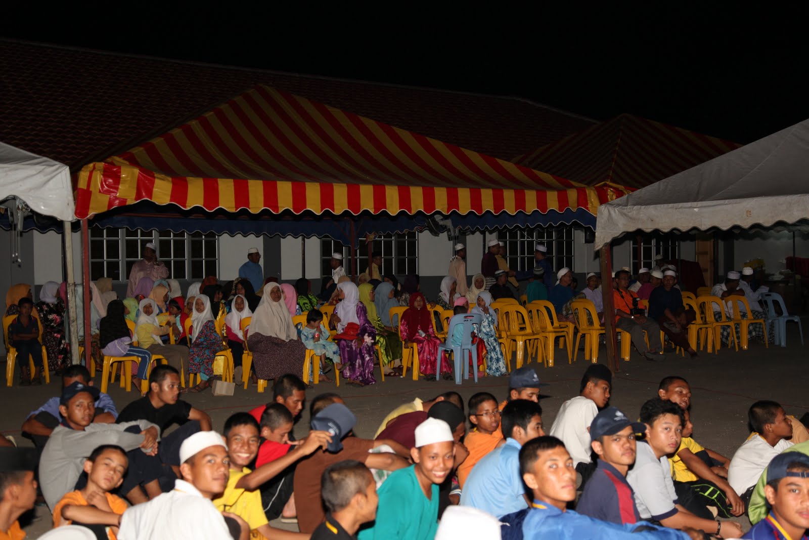 PENGAKAP SMK KUALA NERANG: PERKHEMAHAN UNIT-UNIT BERUNIFORM PERINGKAT ...