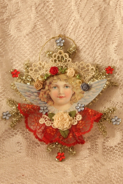 My Cozy Corner: Dresden Ornaments