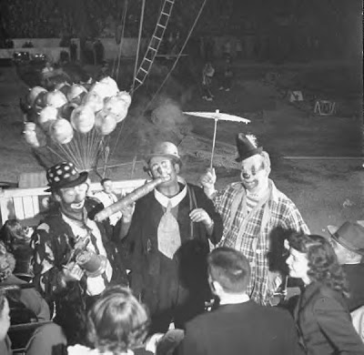 ..Circus Anonymous..: 03/29/09