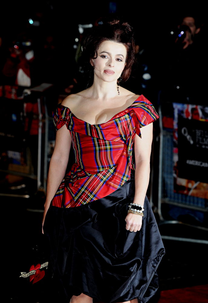 Helena Bonham Carter Laughs at Vanity Fair for Naming Her Best Dressed ...