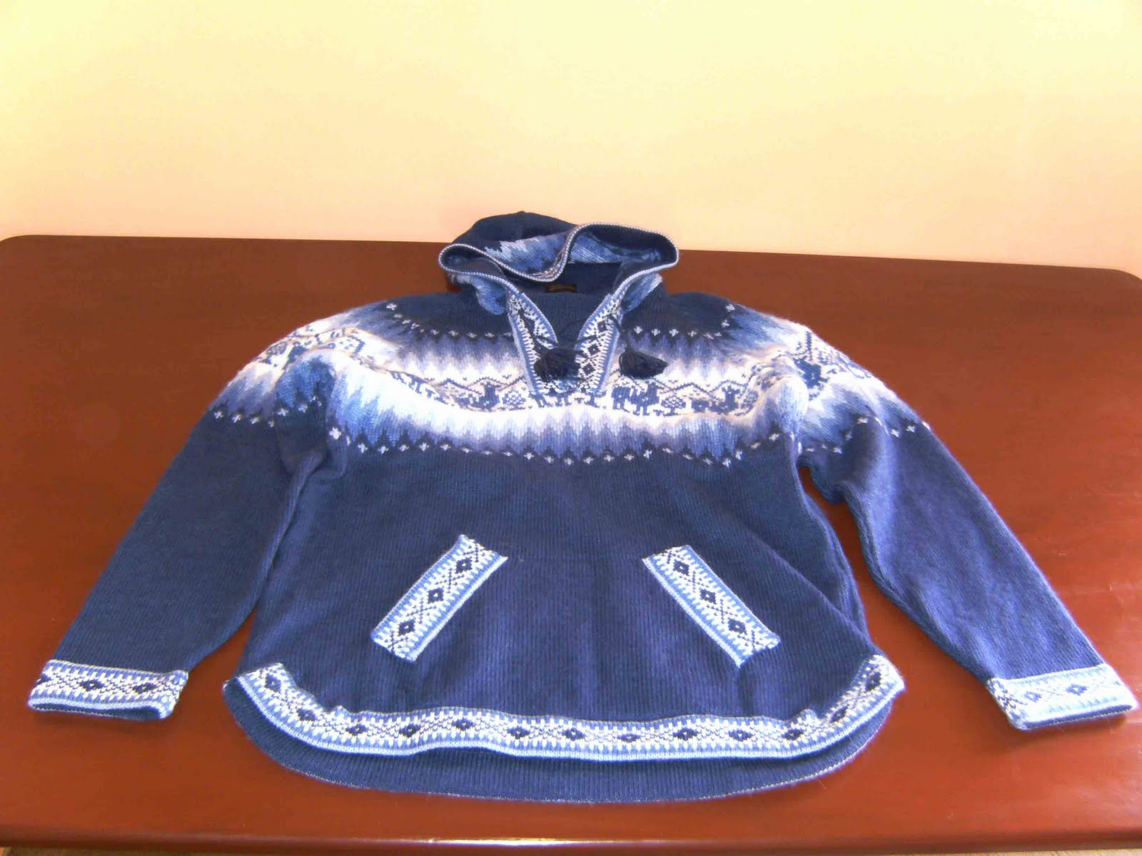 Textiles Rene: textileria de la region de puno