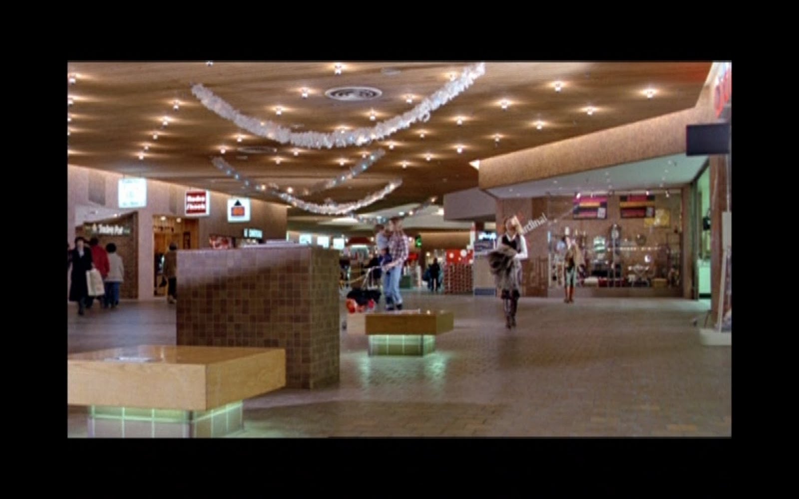 Colonel Mortimer Will Have His Revenge: The Holidays As Backdrop: Rabid ...