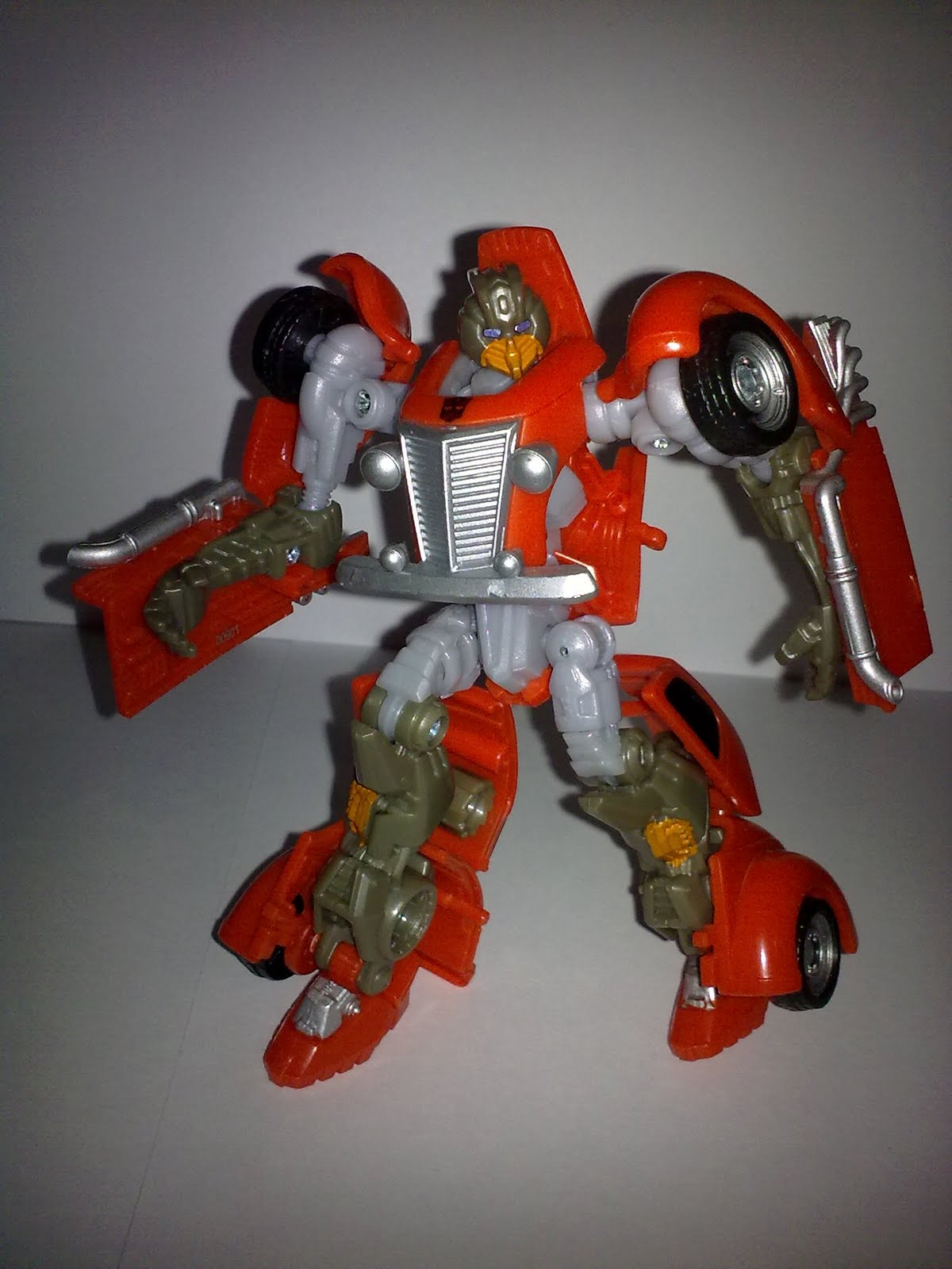 Mega Prime Transformers : HUNT FOR THE DECEPTICONS SCOUT CLASS HUBCAP Y ...