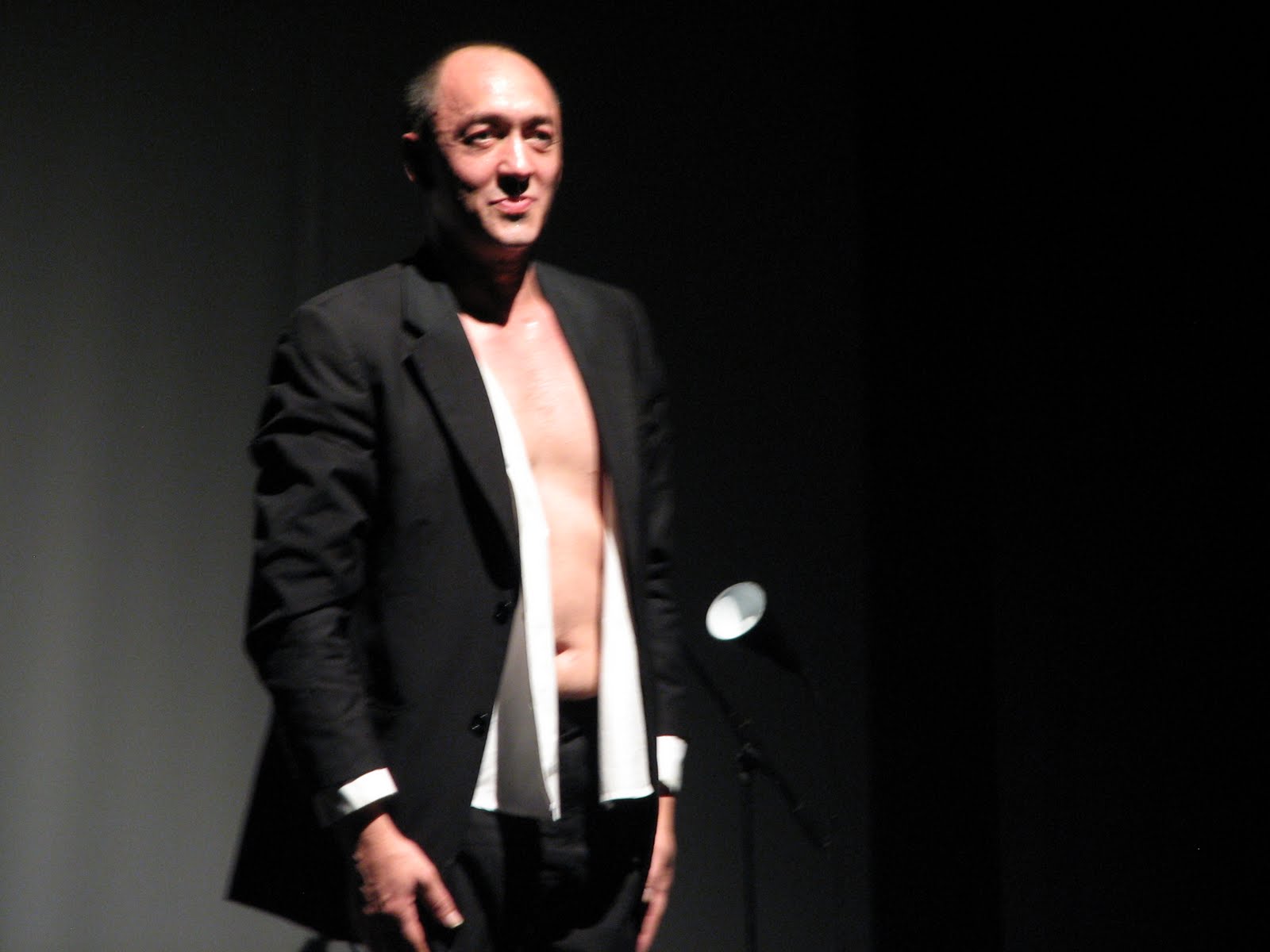 A mi manera: PETROFF SOLO QUIERE BAILAR