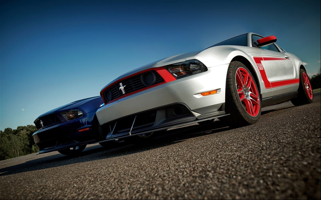 GeSSner Motors: NewSS - Ford Trackey