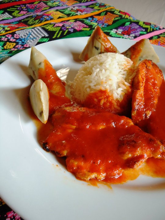 Cocina de la Civilización Maya: Pollo en Salsa de Suban Ik.