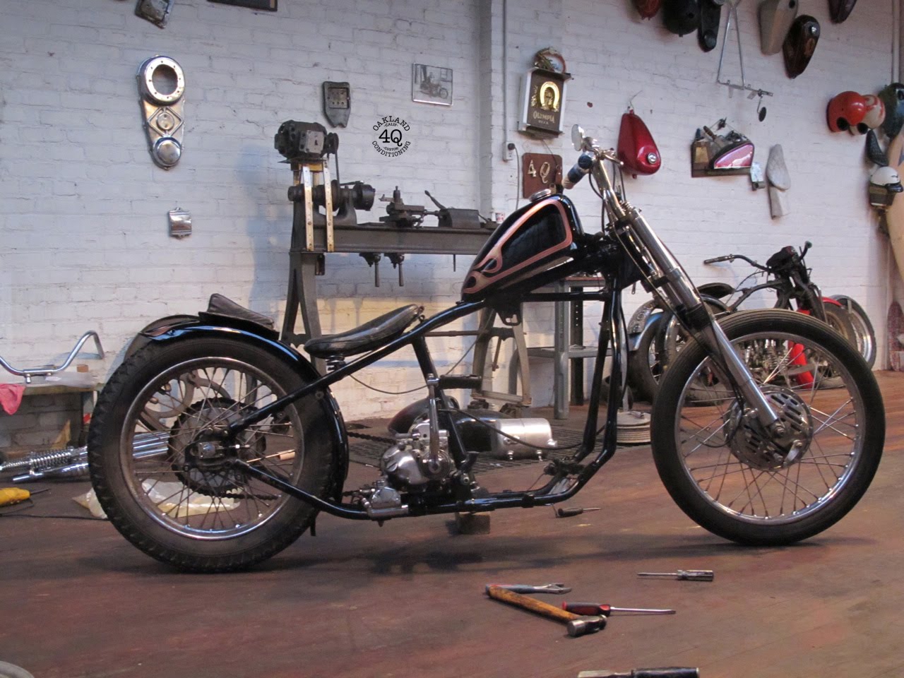 DAGO BOMBER: 4q Conditioning Oakland California Max Schaaf