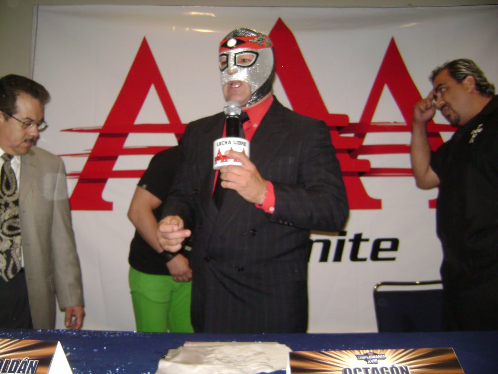 RdR: OCTAGÓN INICIA SU CAMINO RUDO