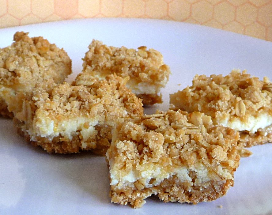 Family, Food, and Fun: Creamy Lemon Crumb Squares