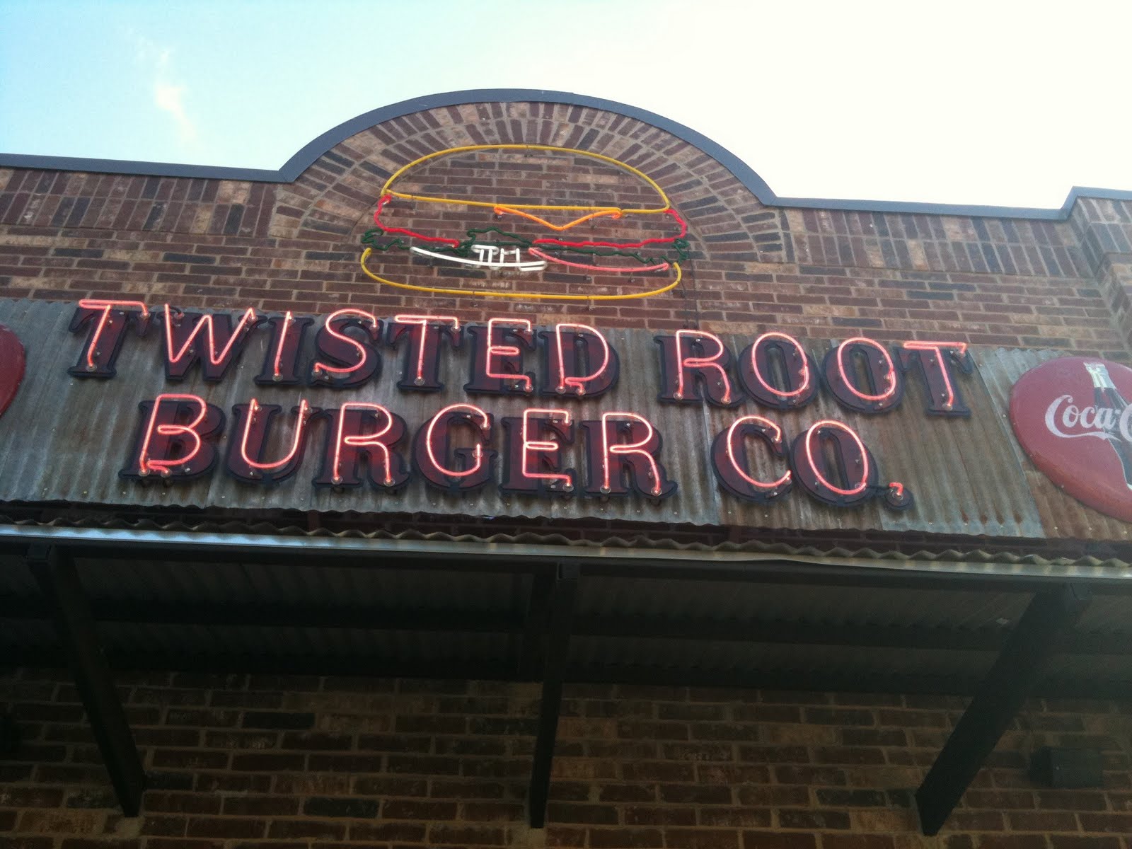 Lifestyles of the Riches: Restaurant Review: Twisted Root