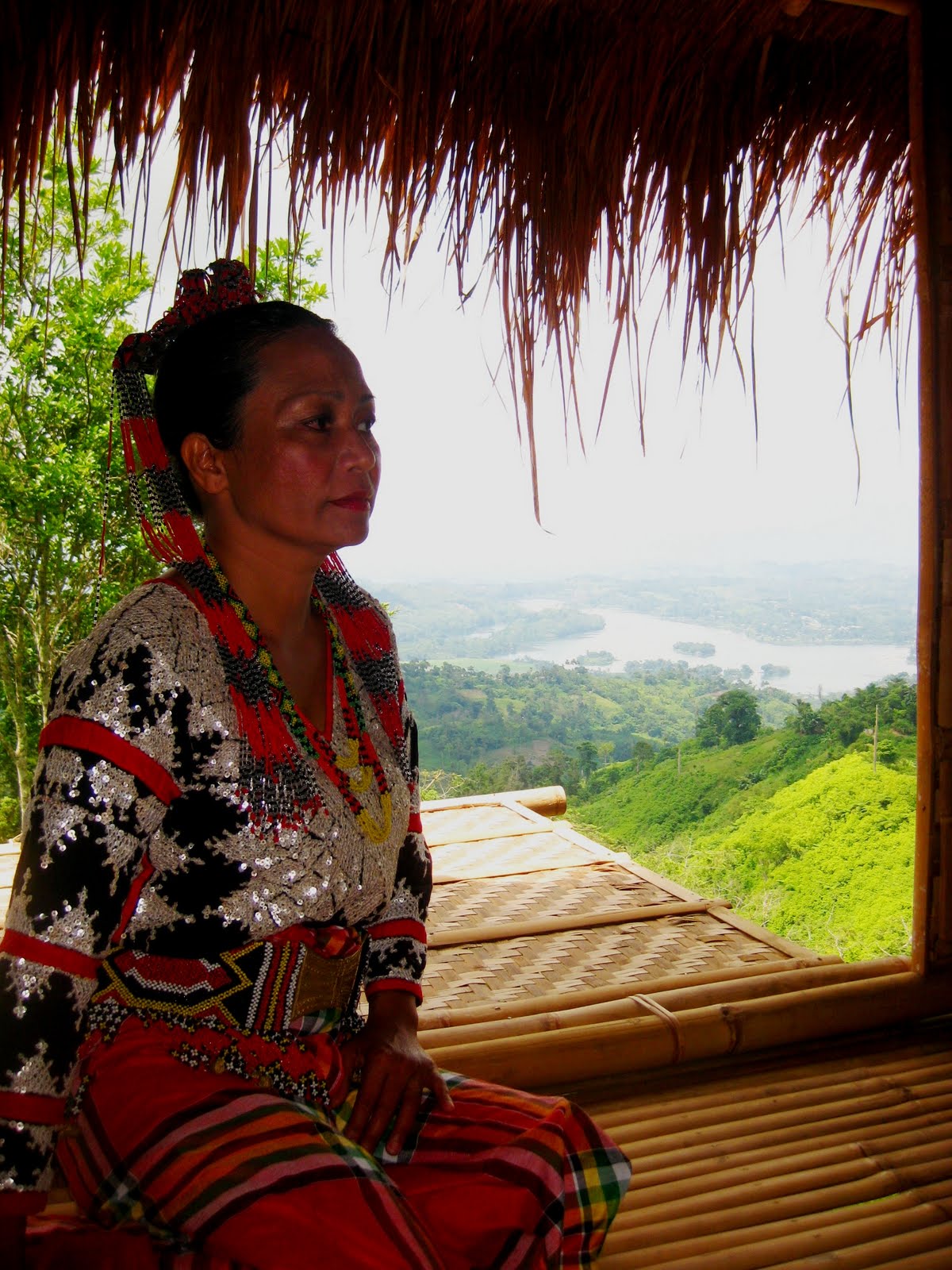 LAKE SEBU PHILIPPINES: TIBOLI TRIBE