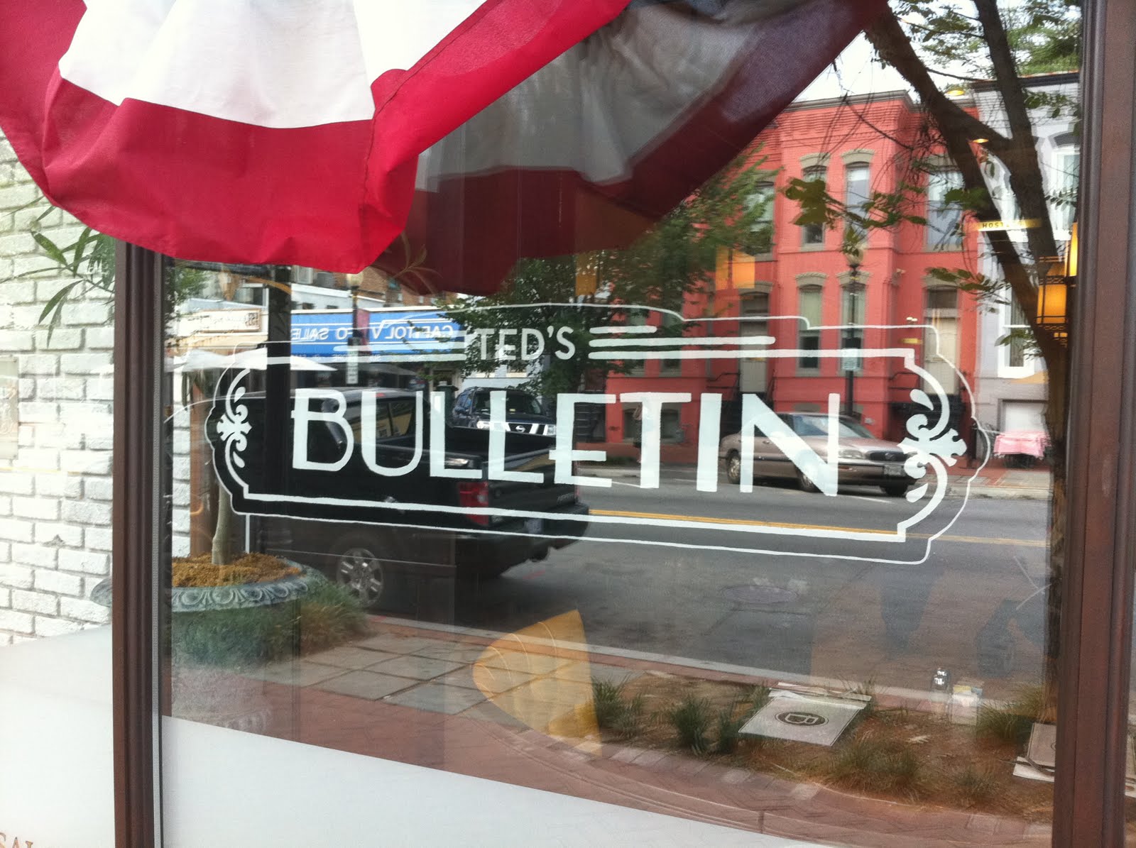 eating all the day ...: ted's bulletin