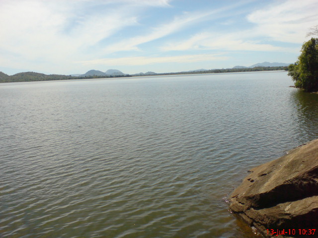 Wikum Opatha: Sorabora wewa