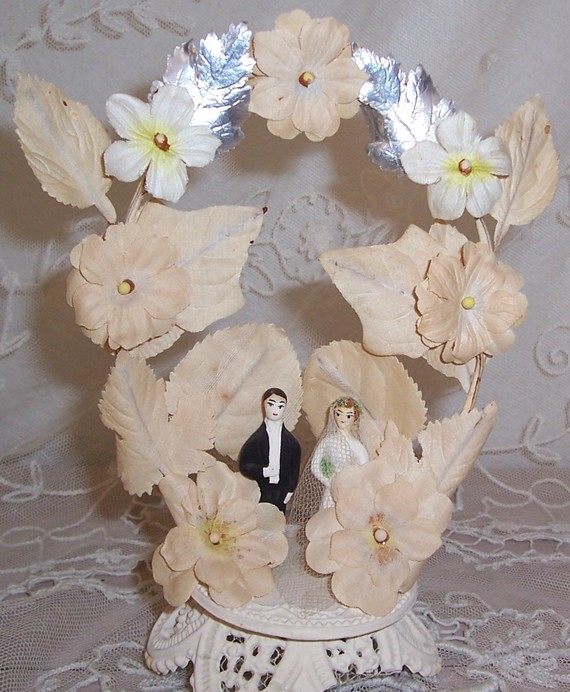 Meet Me in Philadelphia: Wedding Planning: Cake Toppers