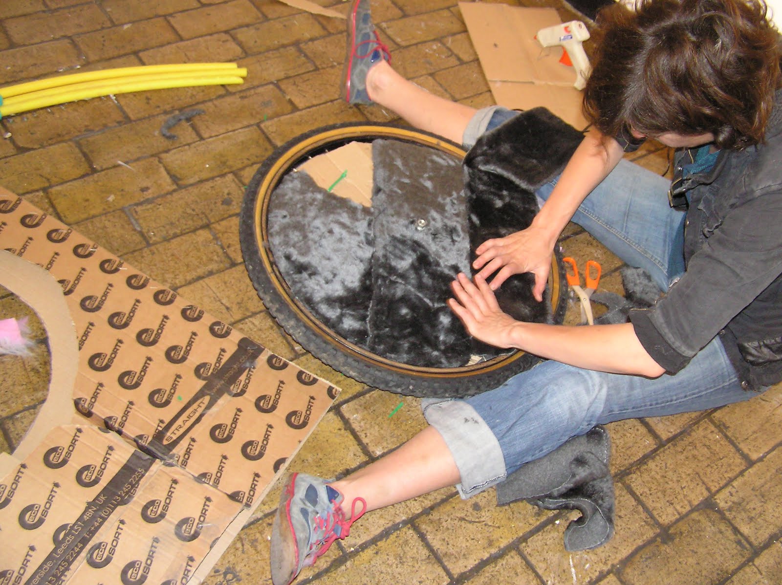 My First Bicycle School of Art: Cardboard Plate Wheel