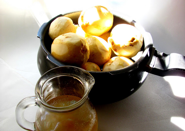 ♥Bright♥Morning♥Star♥: GOIABADA,PERADA,GUAVA CHEESE -THE GOA PORTUGUESA WAY
