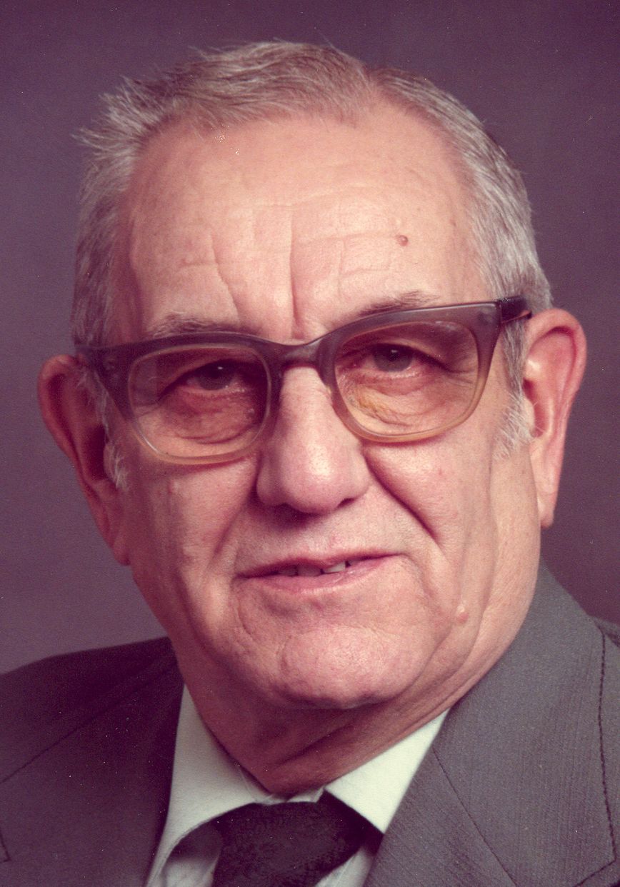 Lyle Peterson's Instagram, Twitter & Facebook on IDCrawl