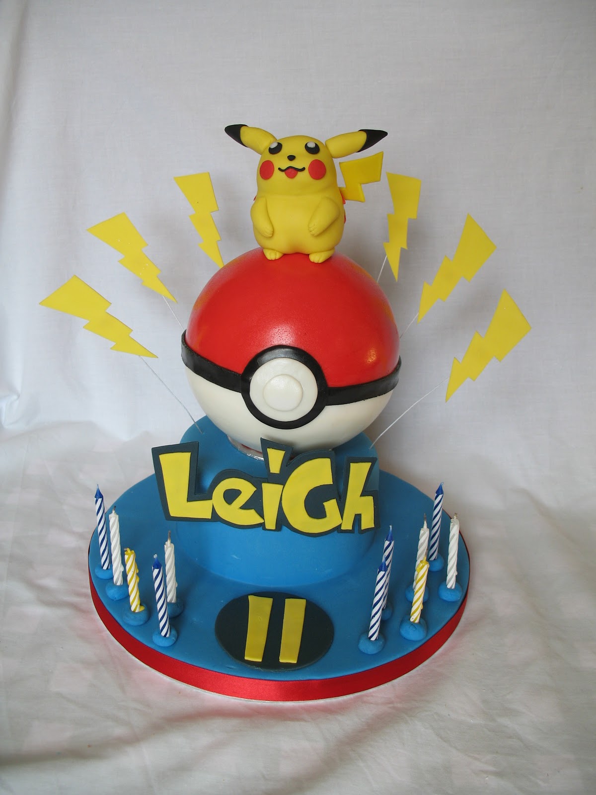 girl eats art: November 2010