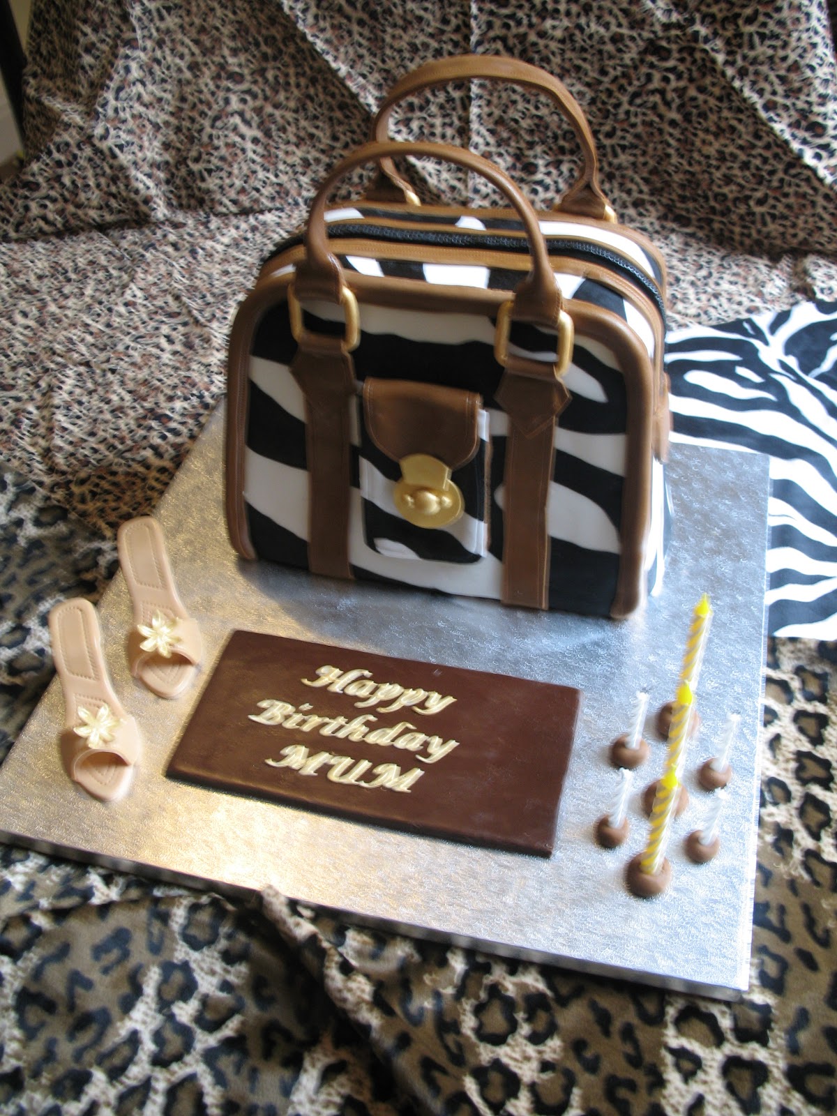 girl eats art: November 2010