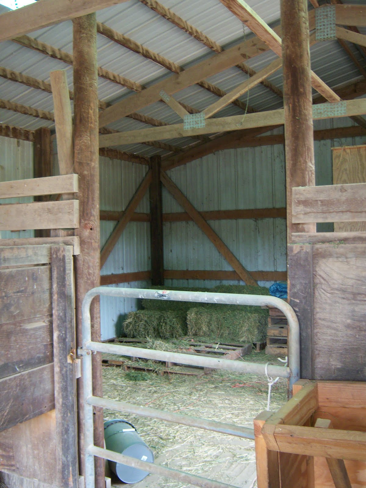 Marmalade Hollow: Project Hay Storage & Kidding Stalls
