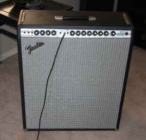Craigslist Vintage Guitar Hunt: fender Quad Reverb Silverface 4x12 ...