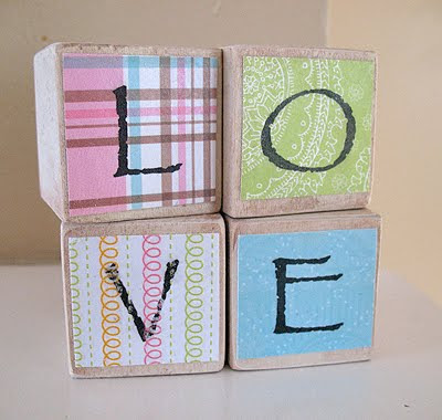 Baby Frame and Love Blocks: the perfect DIY gift for a baby shower
