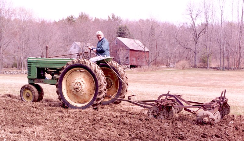 Retired Tractors: Start up your tractor