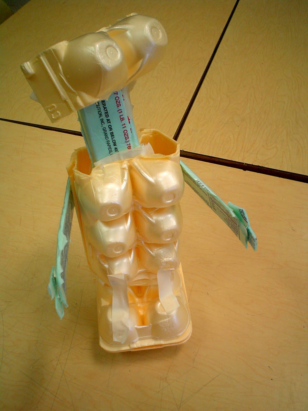 Lessons from the Art Room: Recycled Robots