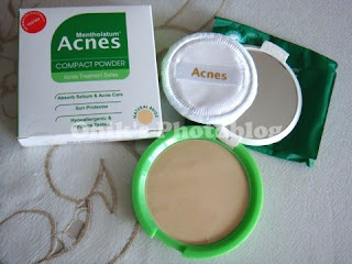 Onik's Photoblog: Acnes Compact Powder