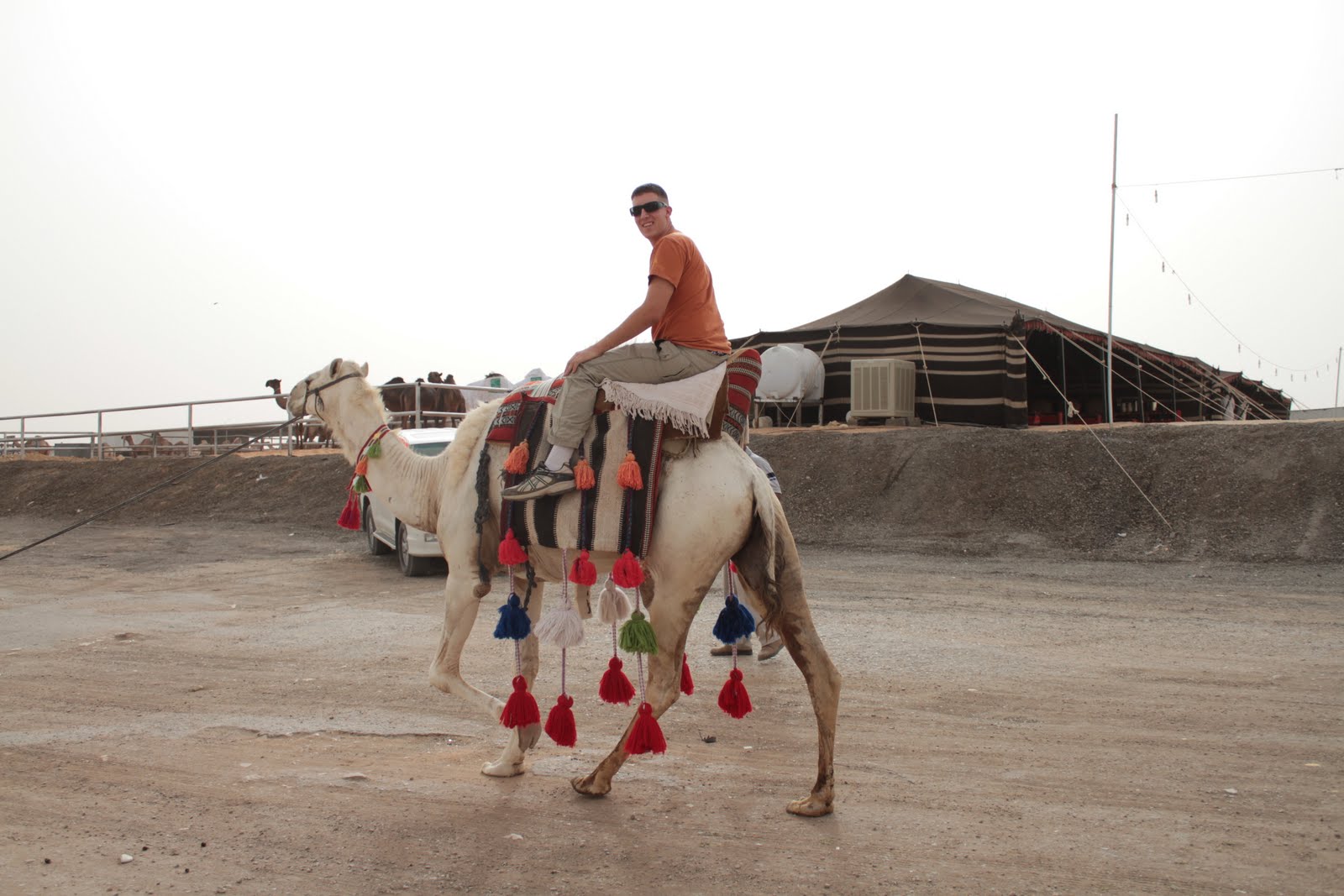Lele Kawa: Camel Riding