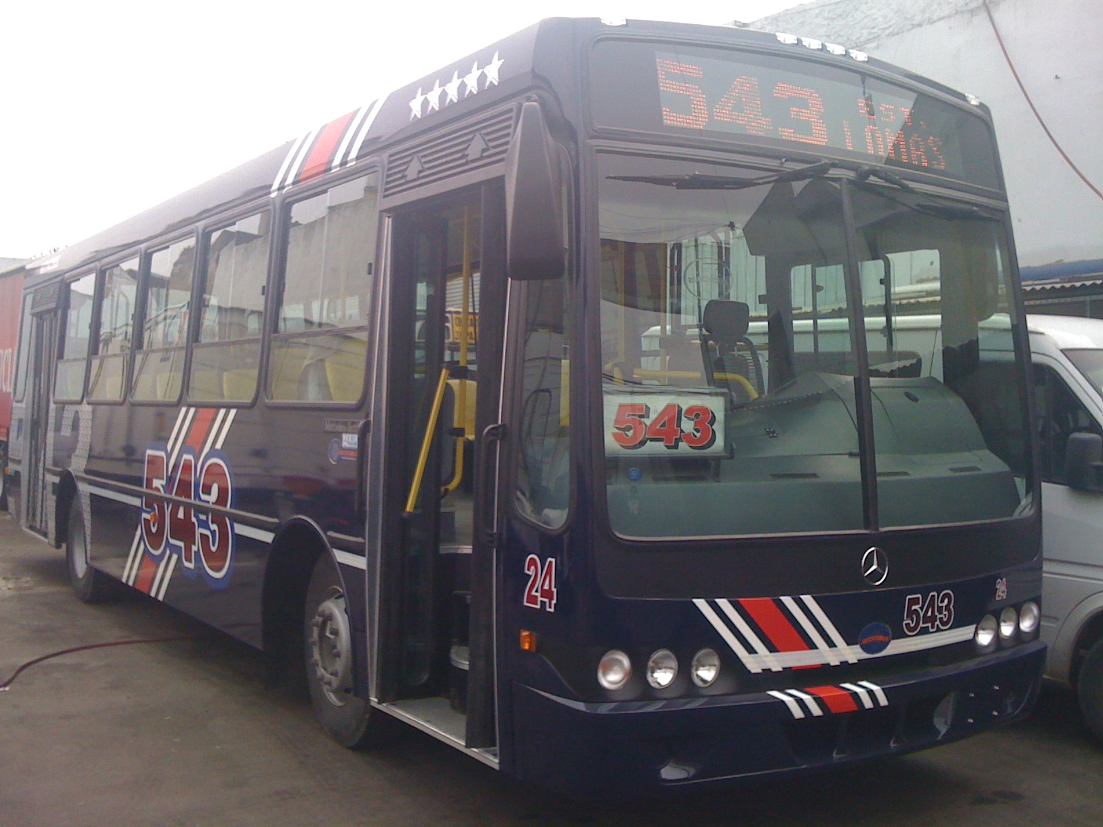 Linea 543 S.r.L. / 544 S.a: noviembre 2010