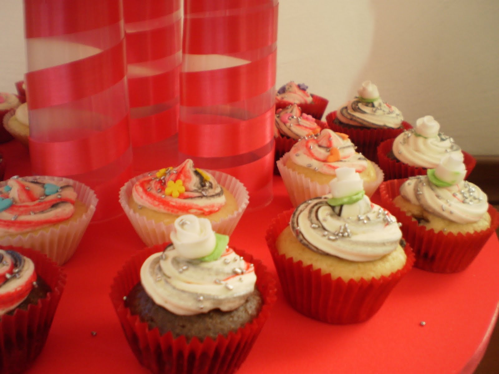 Las Delicias de Nancy - Pasteleria Artesanal: CUPCAKES - TORRES