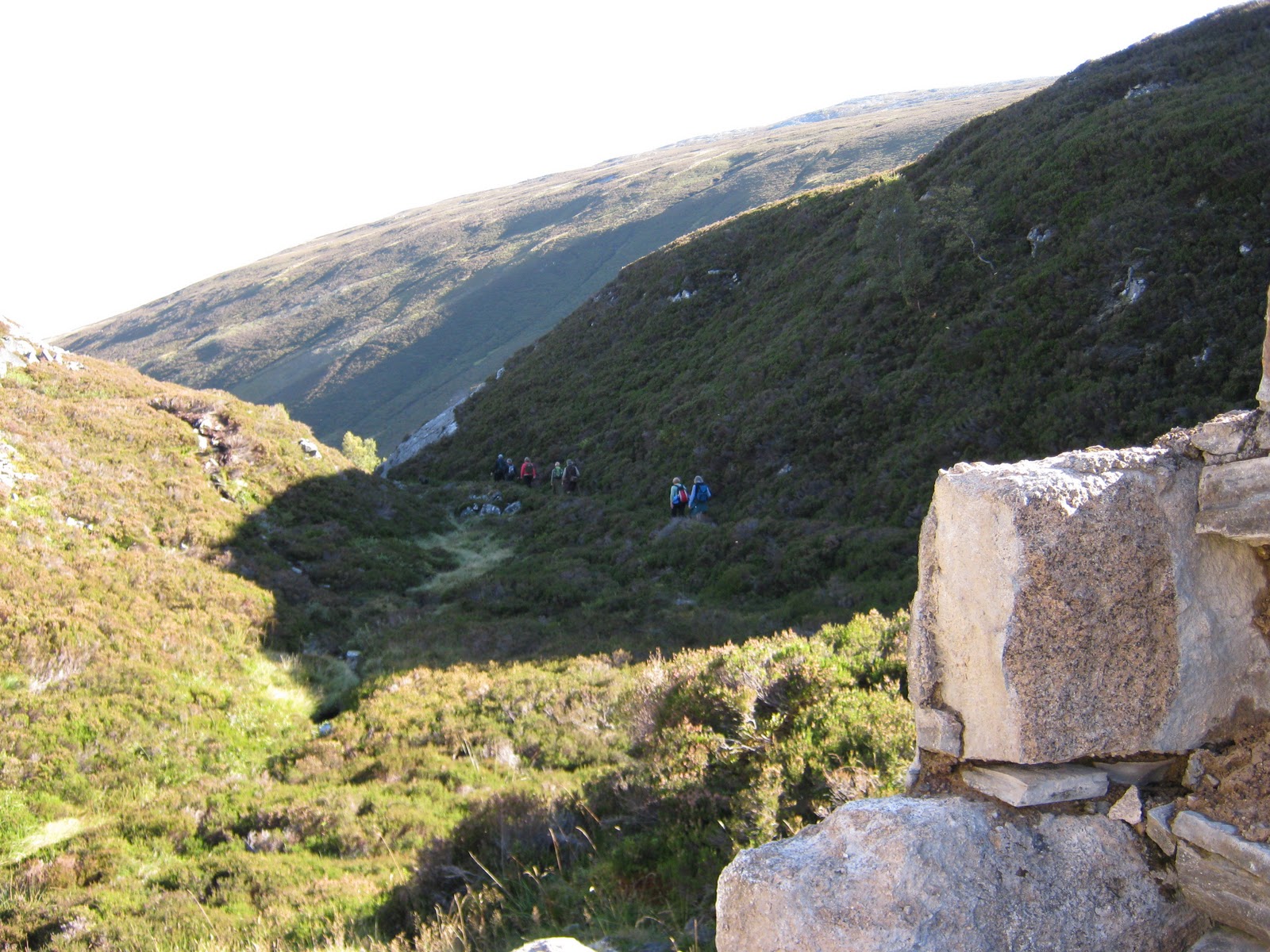 BRAEMAR WALKERS: Walk No10 Gleann Slugain 26 September 2010 One of ...