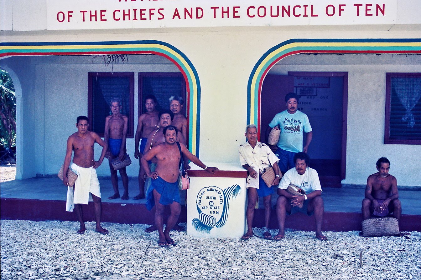 Barend's Photoblog: Yap Council