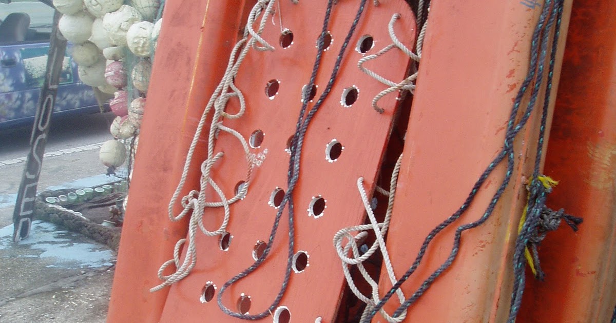 HONGKONGWILLIE: Vintage Life Raft .Updated 3/10/2023