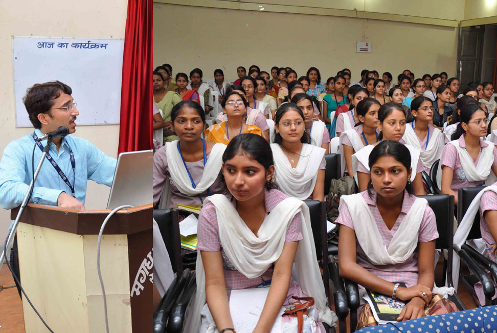 View Patna: 11 students of Magadh Mahila College get jobs through ...