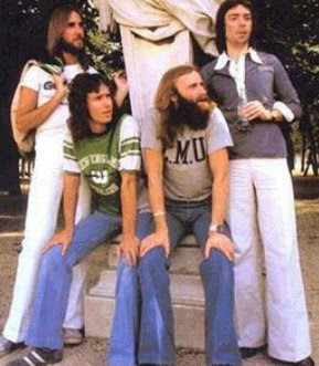 yesterdays and todays: INSIDE AND OUT (GENESIS) - 1976-77 (???)