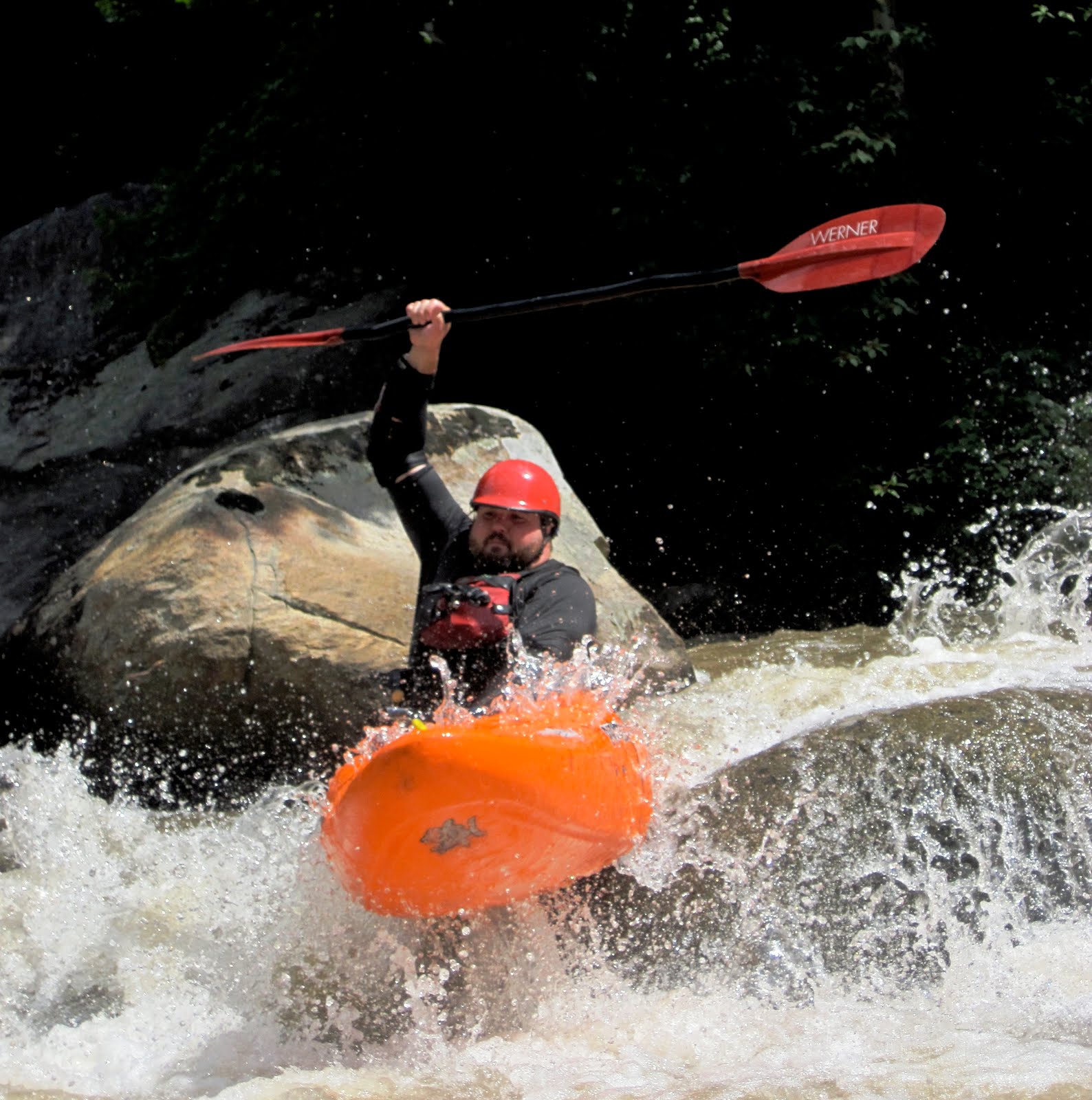 Downhill Kayaking: Review: 2010 Pyranha Burn