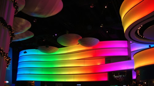 wanderlust ATLANTA: ATLANTApix: Indoor Rainbow