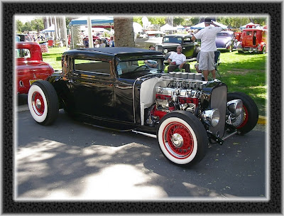 STYLISH KUSTOMS: Stylish Chevy Hot Rod