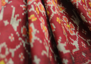 dr noni blog: EXPERIMENTAL WEAVING: SONGKET AND IKAT LIMAR
