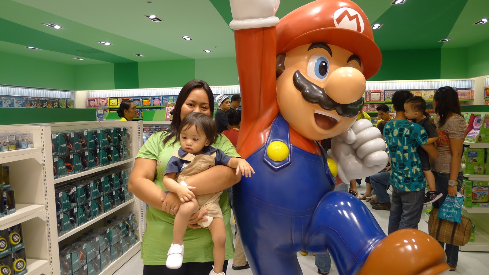 Gorabels!: New, Bigger Toy Kingdom in SM Megamall