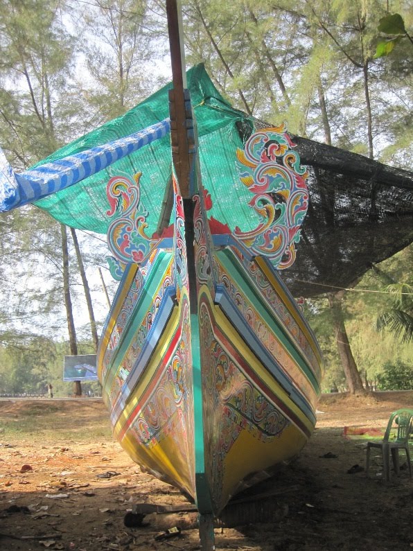 Interesting Place In Terengganu: The Design of the Perahu Payang and ...
