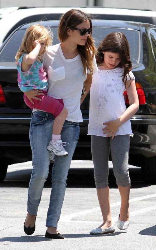 Rachel Bilson Visits Party City With Her Sisters